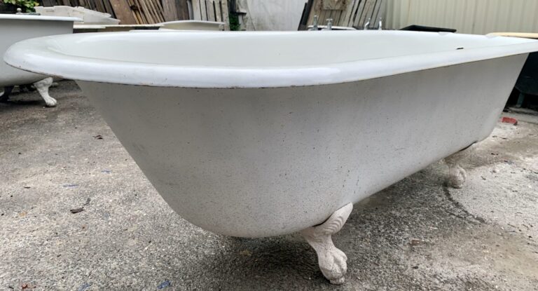 Reclaimed Baths | Beautifully restored baths to transform your bathroom