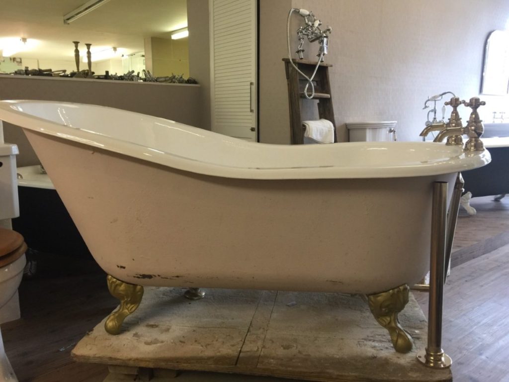 Reclaimed Baths | Beautifully restored baths to transform your bathroom